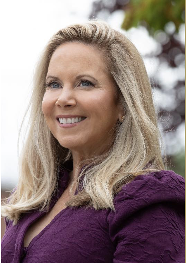 Laura Gillen - Meet the Freshmen